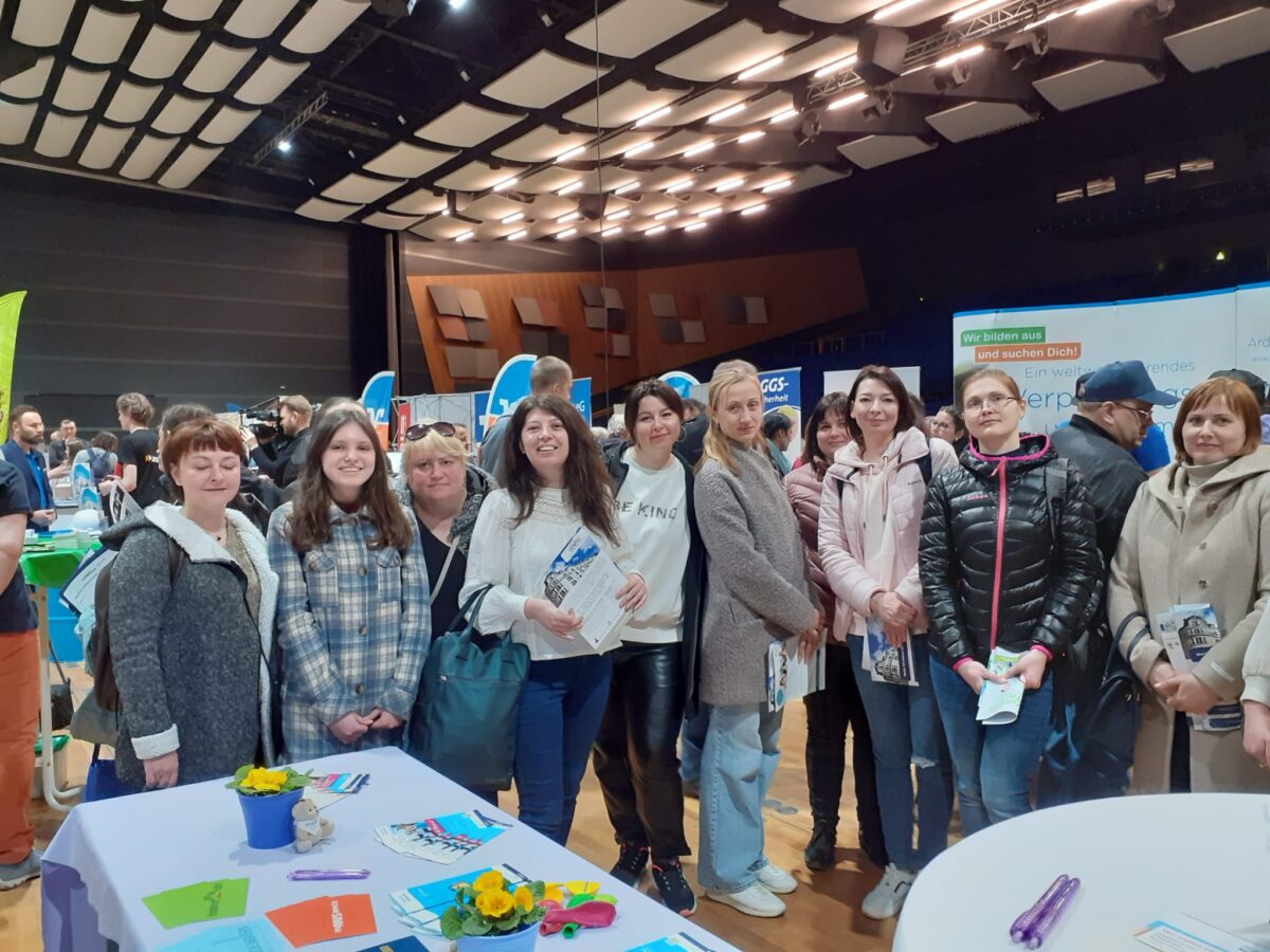 Erfolgreicher Messebesuch – Jobregional in der Stadthalle Cottbus ...